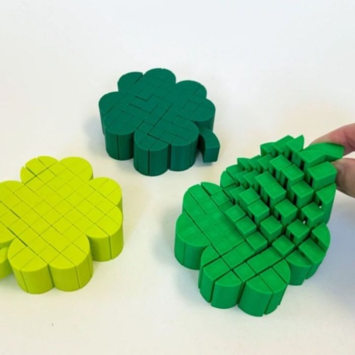 LILYGIRL Pixel 3D Printed Four Leaf Clover Active Multi-jointed 3D ...