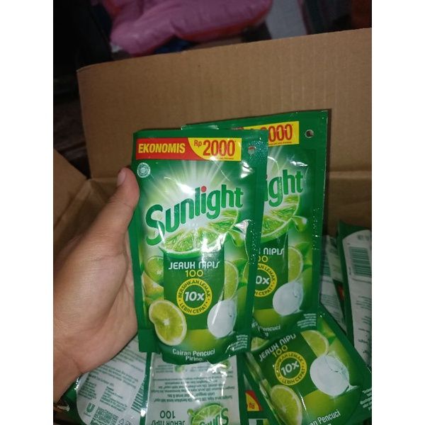 sunlight 90ml cairan pencuci piring kemasan ekonomis 2000 saset / kemasan ekonomis | Lazada ...