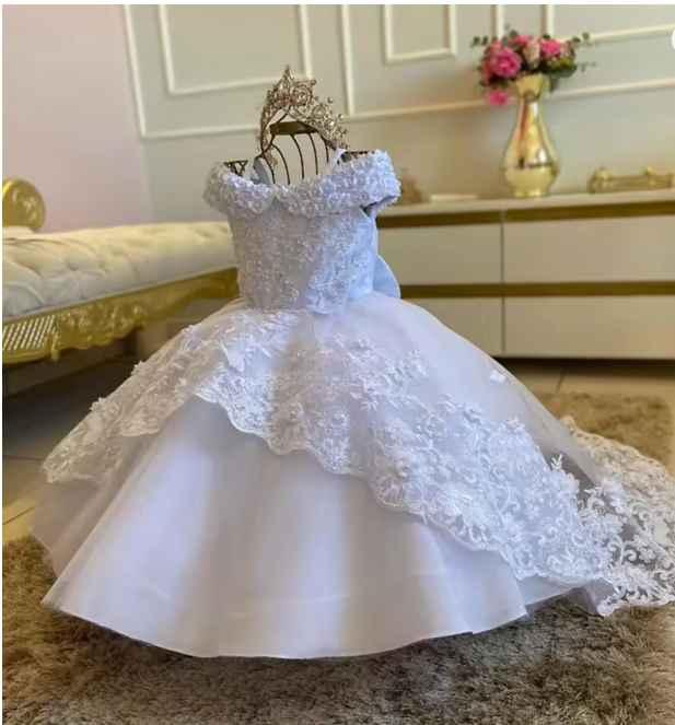 Gaun Pengantin Gadis Bunga yang Elegan dengan Aplikasi Kupu-Kupu, Pita ...