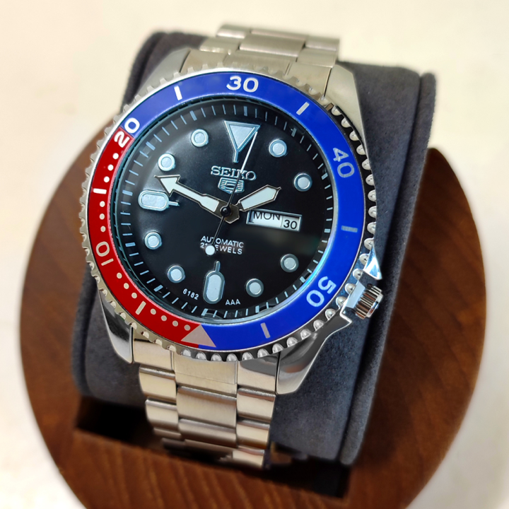 Seiko Divers Stainless with Date Automatic Japan Movement Waterproof ...