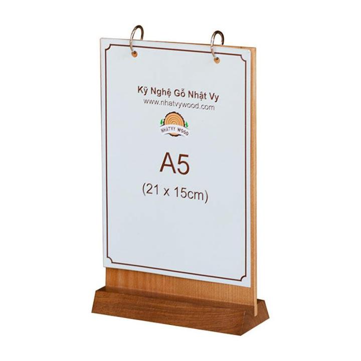 [HCM]Menu để bàn A5 có khoen lật bằng gỗ tự nhiên cao cấp standee để ...