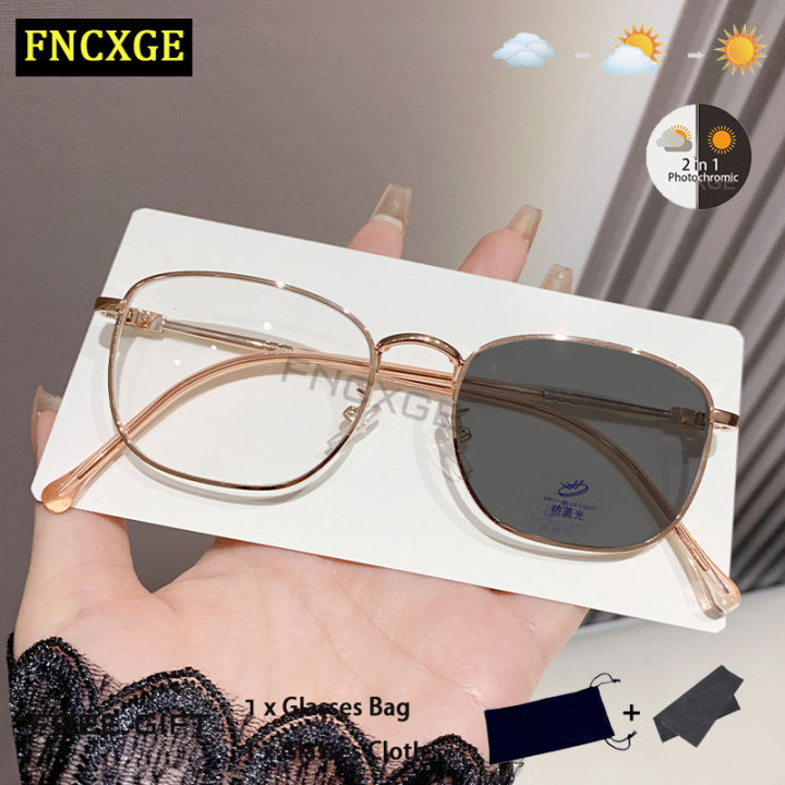 FNCXGE ออกแดดเปลี่ยนสี แว่นตากรองแสงสายตายาว ผู้หญิง ผู้ชาย แฟชั่น สไตล์วินเทจ กรองแสงมือถือ ...