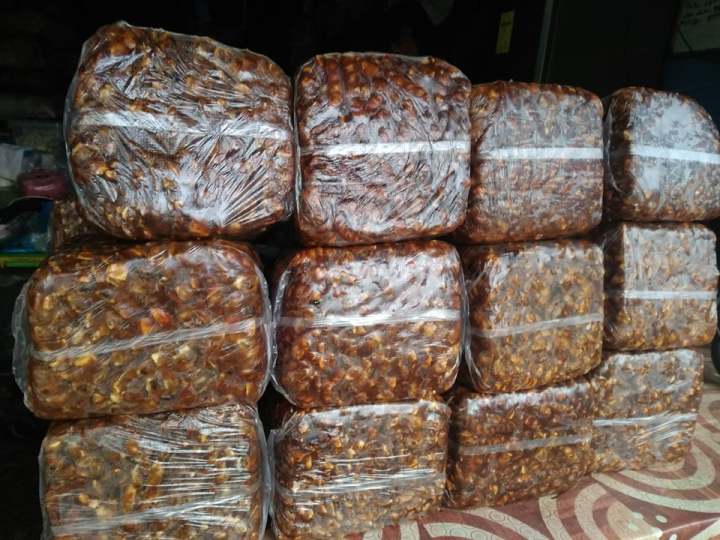 Sampalok 5kg Tamarind From Ilocos and Batangas (Hindi pa naluto sa ...
