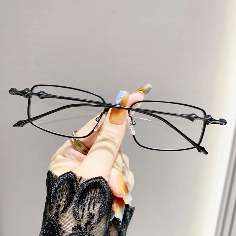 Rectangular Photochromic Anti Radiation Eyeglasses Small Metal Frames ...