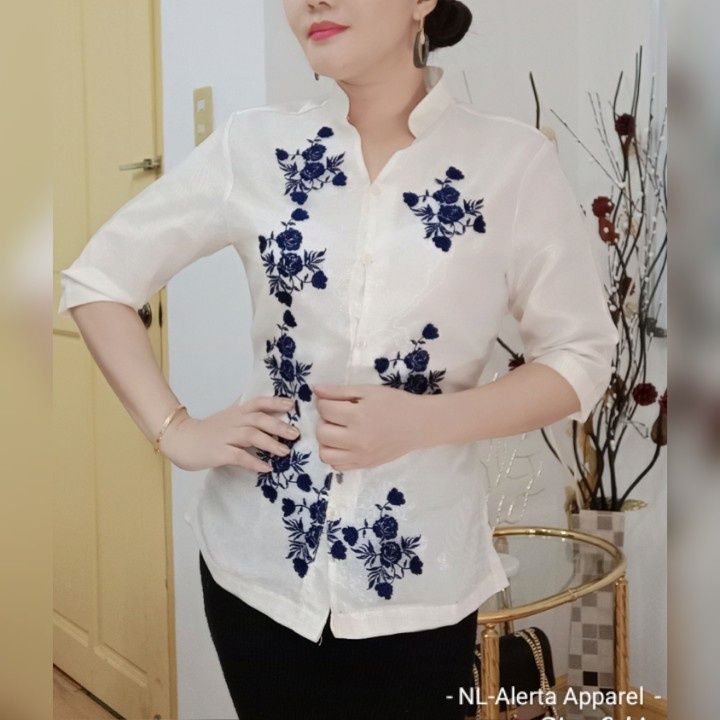 MODERN FILIPINIANA LADY BARONG PURE EMBROIDERED LADY CHINESE BARONG FOR ...