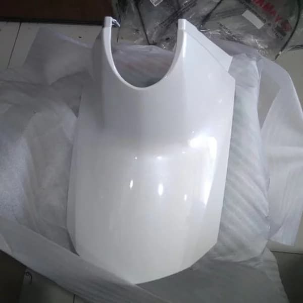 Cover jok tutup mesin yamaha Fino 125 Putih Original Yamaha | Lazada ...