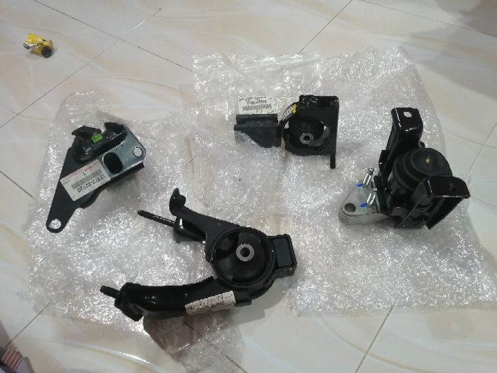 ORIGINAL TOYOTA WISH LEGEND ZNE10 1.8 (2003-2008) ENGINE MOUNTING SET ...
