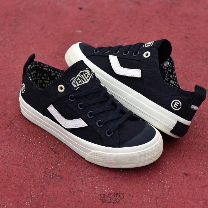 Sepatu Ventela X Evil Papa Gading BNIB All IS WELL Trendy Masakini ...