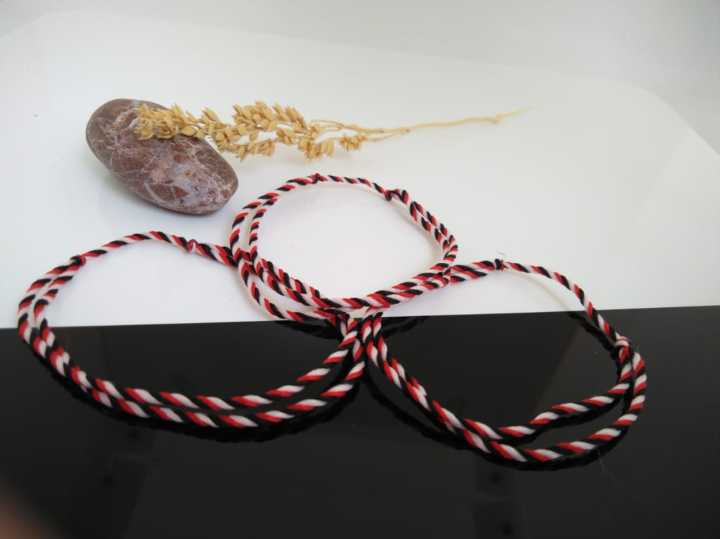 gelang tridatu asli khas bali original kombinasi 3 warna | Lazada Indonesia