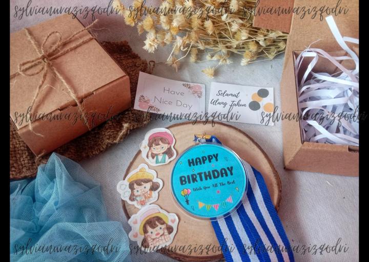 Mendali Custom, Mendali Ulang Tahun, Mendali Pacar, Mendali (Happy ...