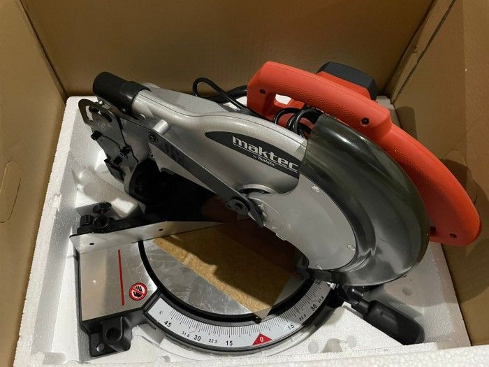 Maktec MT230 Mesin Gergaji Potong Aluminium 255mm / Compound Miter Saw Maktec MT 230 | Lazada ...