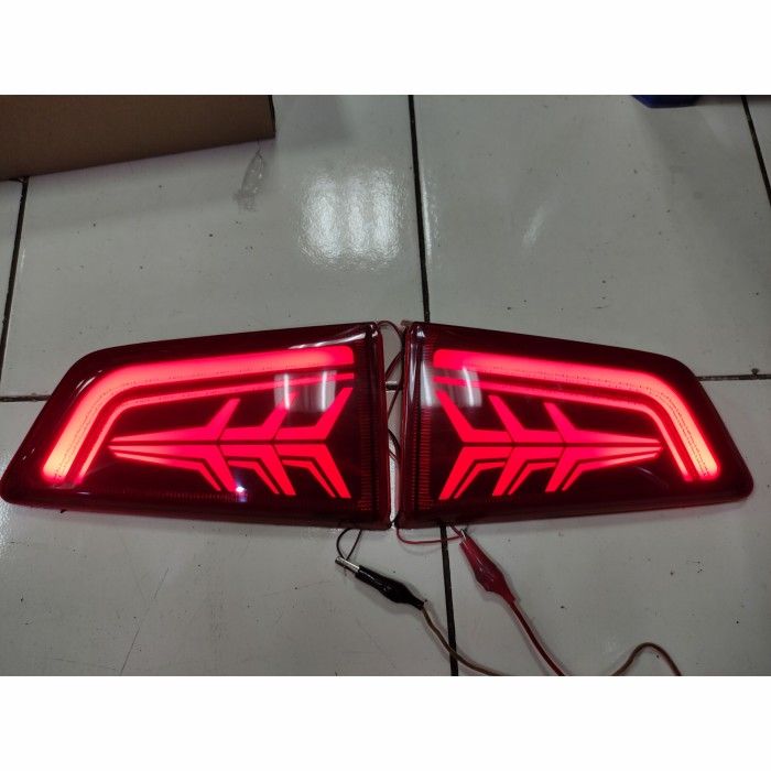 Lampu Led reflektor bagasi belakang All New Avanza type G - panah 3 ...