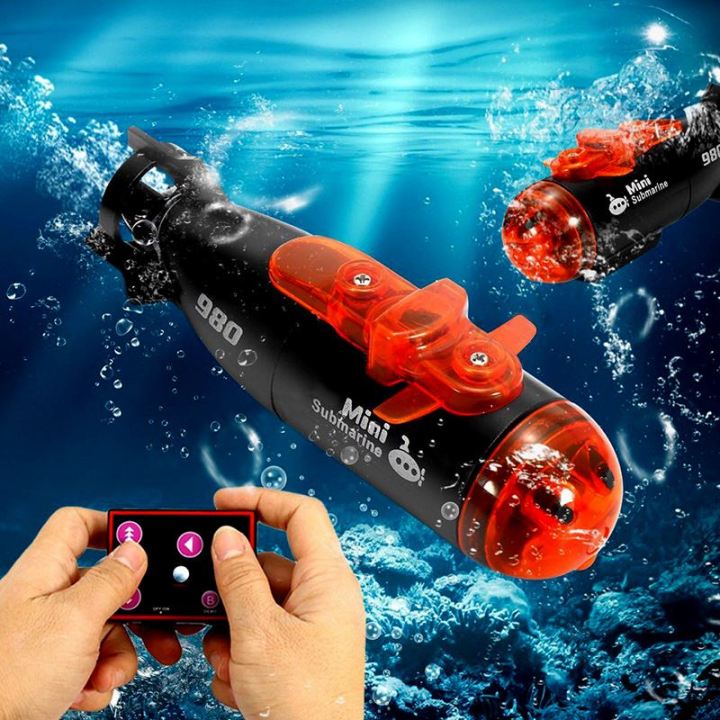 South Korea's remote-controlled submarine small submersible camera toy ...