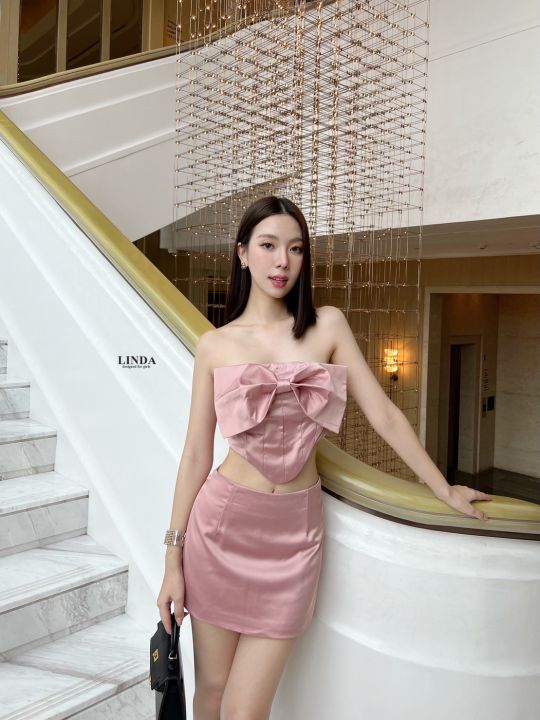 LINDA set เสื้อกระโปรงสีชมพูอ่อน โบว์ใหญ่ | Lazada.co.th
