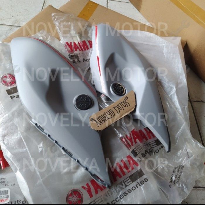 TANK COVER TANGKI TENGKI MT25 MT 25 KANAN KIRI SILVER 2019 ORI B04-P6 ...