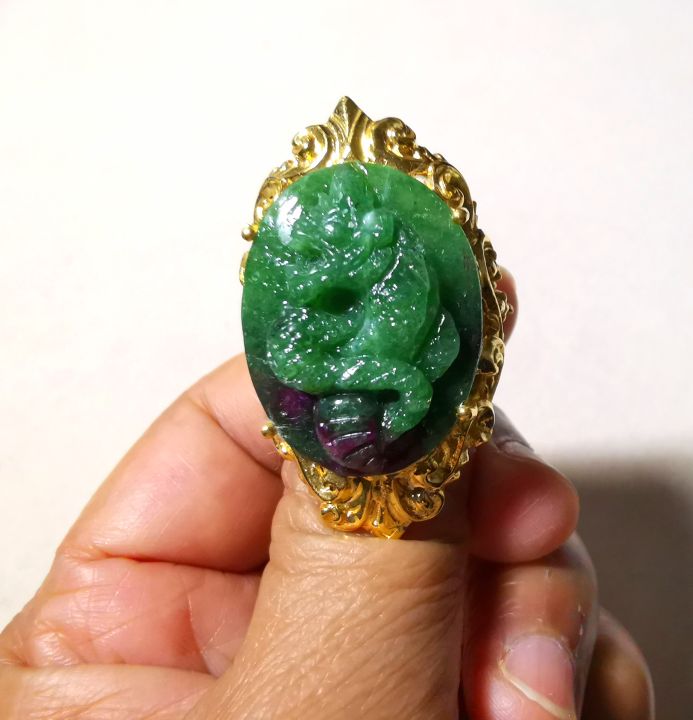 แหวนรูบี้ ซอยไซต์ Ruby zoisite 35 กะรัต แกะสลักพญานาคราช ตัวเรือนเงินแท้ 925 ชุบทอง เรือนหนาเงิน ...