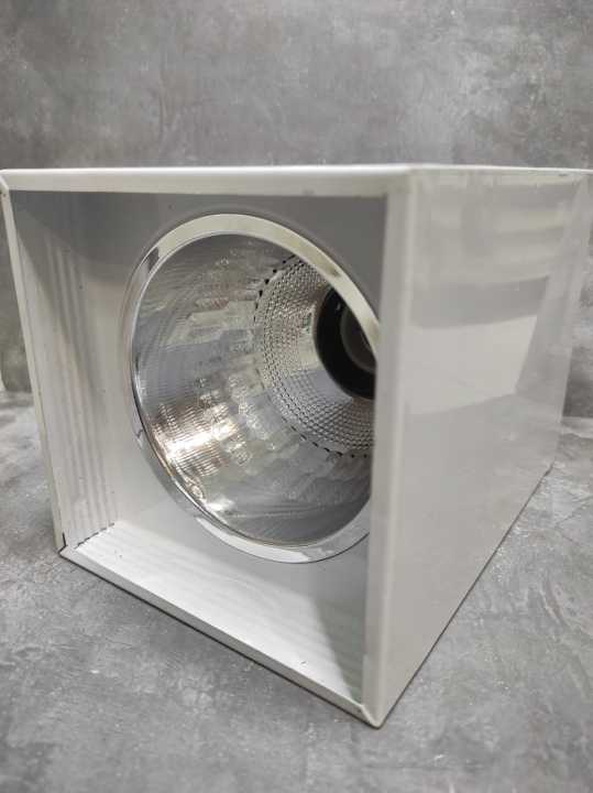 KAP LAMPU DOWNLIGHT OUTBOW - KOTAK - 4 INCH - PUTIH - BRILLIANT ...