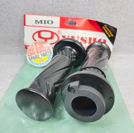 Hand grip Mio karbu Karet Hampat stang dan pipa gas CKD Part | Lazada ...