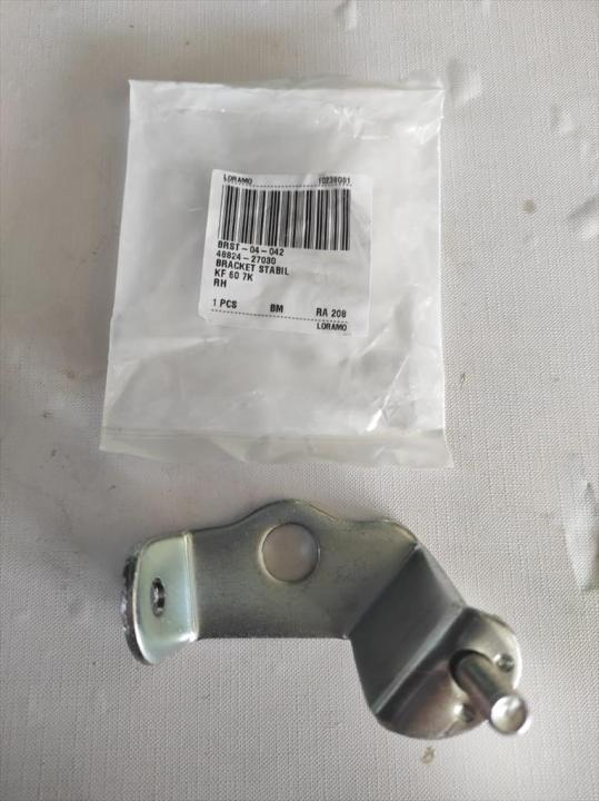 Bracket Breket Baut Stabil Kijang Kapsul Diesel Kanan 48824-27030 ...