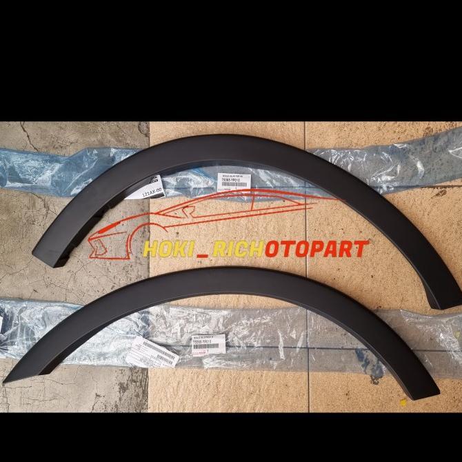 Termurah Bodykit Over Fender Depan Belakang Innova Venturer Original ...
