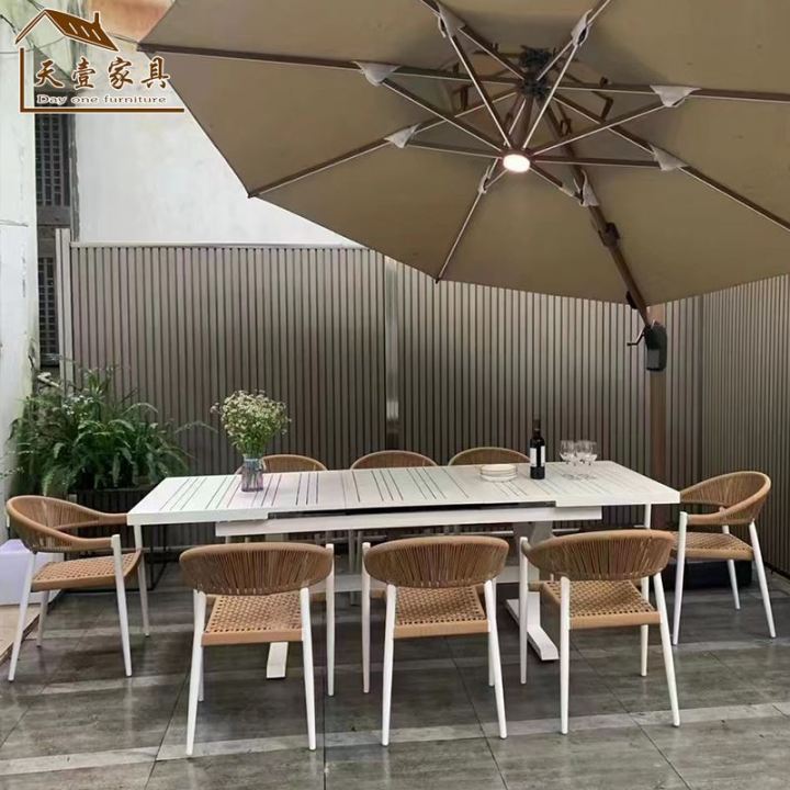 Outdoor tables and chairs, outdoor villas, gardens, courtyards, outdoor ...