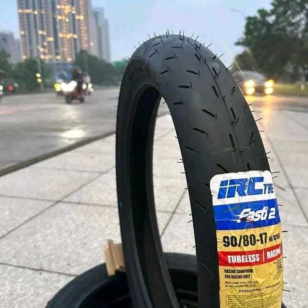 Ban luar IRC fasti 2 ukuran 90/80-17 Comfound Racing ,Awet dan nyaman ...