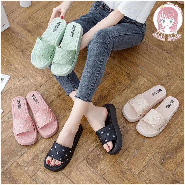 Sasa Girls Fashion T93 รองเท้าแตะแฟชั่น แบบสวมสไตล์ฮิตไม่ตกเทรน แต่ง ...