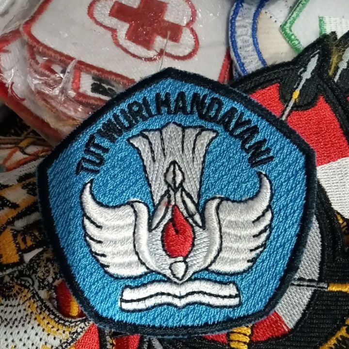 logo Tut Wuri Handayani logo bordir Tut Wuri Handayani emblem Tut Wuri ...