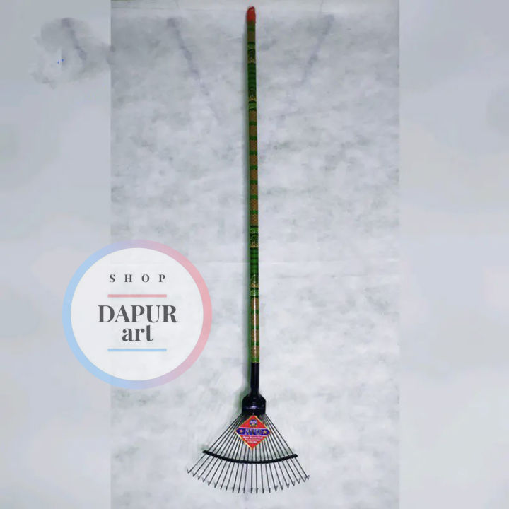 SAPU GARUK DAUN BESI ANTI KARAT PATAH TAMAN GAGANG KAYU HALAMAN JALANAN ...