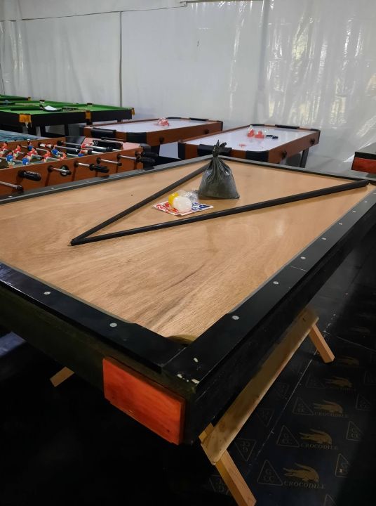 3x5ft Pool Table with pool tako, pichas at borax / pool poolan with ...