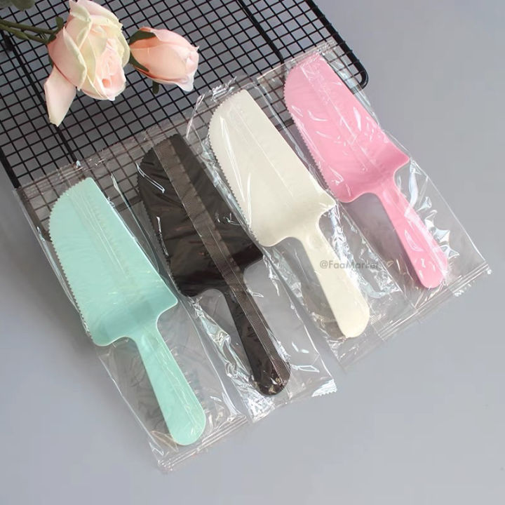 （50pcs) Disposable Plastic Cake Knife 🔪 Birthday Cake Knife | Lazada