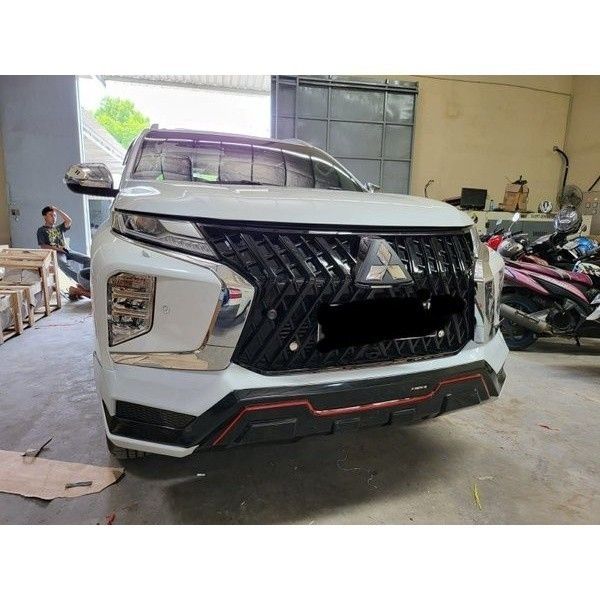 BODYKIT PAJERO 2021 MODEl BODY KIT ALL NEW PAJERO 2021 MODEL BODY KIT ...