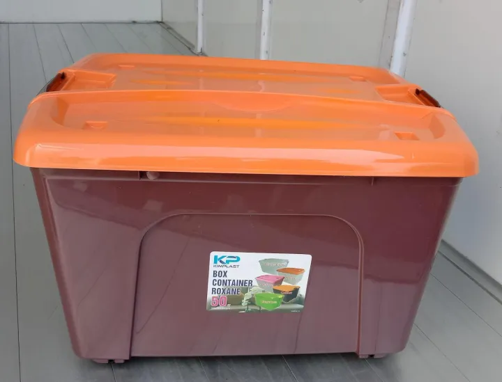 BOX CONTAINER 50 LITER dilengkapi dengan roda, Tempat penyimpanan ...