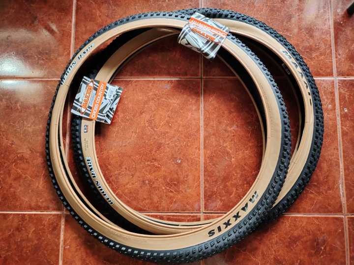 MAXXIS REKON RACE TAN WALL and BLACK WIRED TIRE | Lazada PH