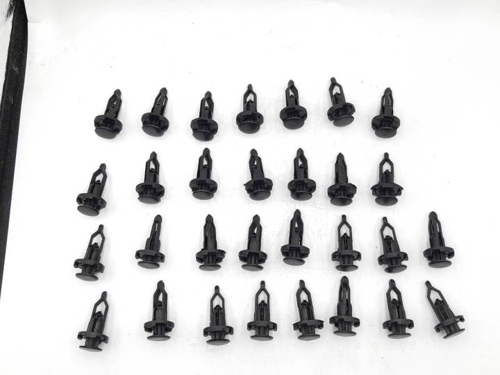 หมุดกิ๊บล็อคกันชนหน้า กระจังหน้า แบบกดแล้วล็อค สำหรับ TOYOTA ALTIS ...