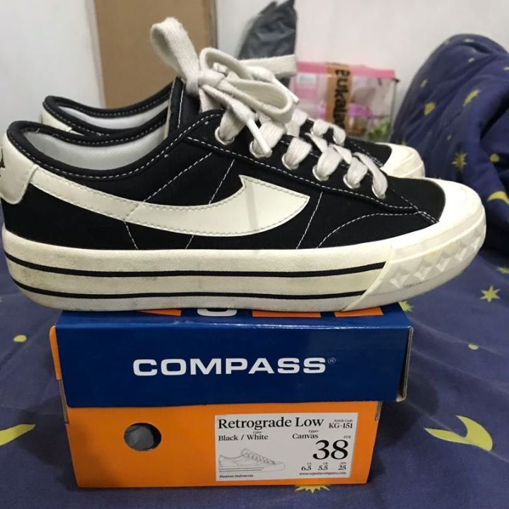 Compass Retrograde Low Black White - Sepatu Casual Pria Wanita Compas ...