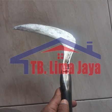 Arit potong rumput baja asli polesan gagang besi super tajam | Lazada ...