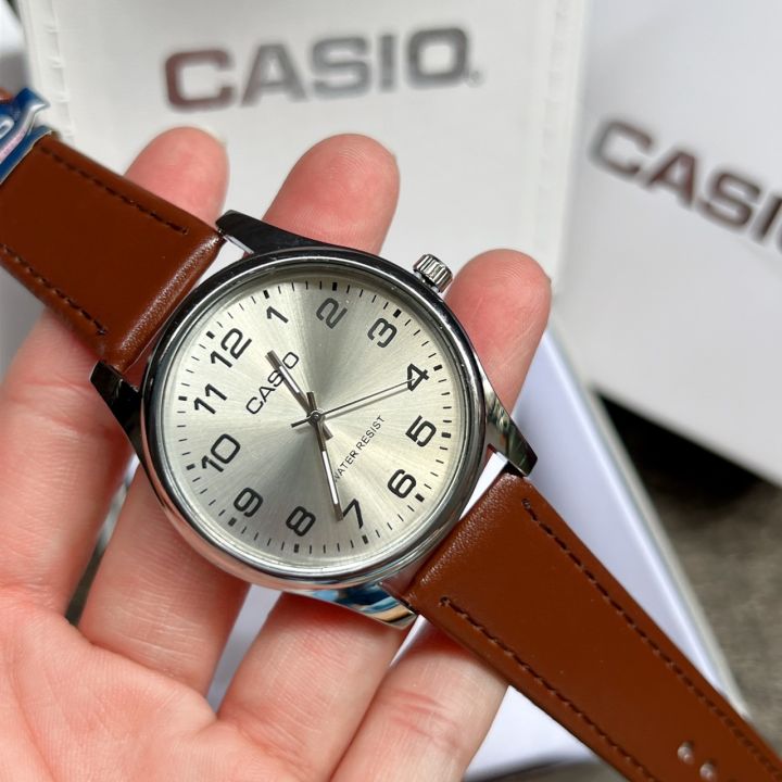 Watchtime นาฬิกาข้อมือคู่รัก หน้าปัดขนาด 30,38มม. สายหนัง พร้อมกล่อง ...