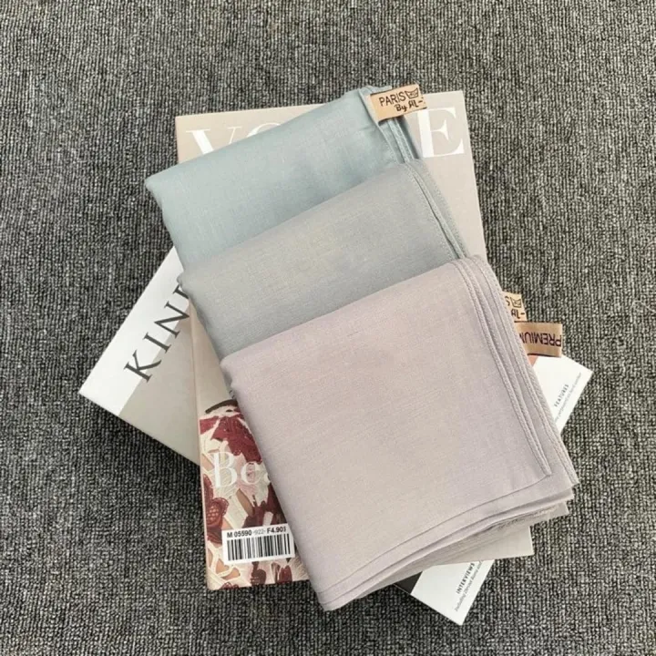 Paris Premium Al Mahira 110x110/120x120 Kerudungan Segiempat Polos ...