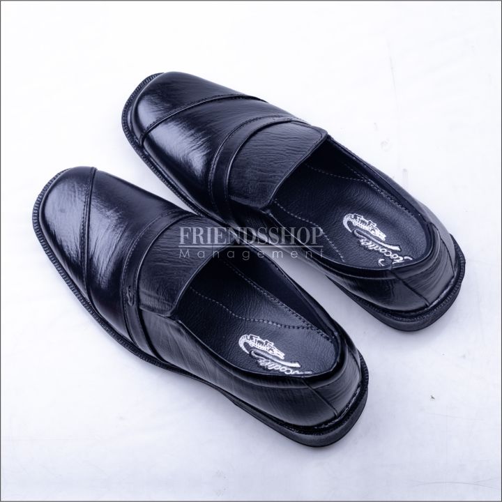 Sepatu Pantofel Pria Merk Crocodile Bahan Kulit Asli | Lazada Indonesia
