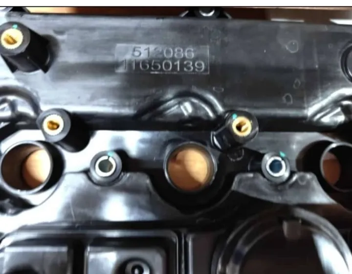 *PROTON X70 CYLINDER HEAD COVER ENGINE VALVE COVER | Lazada