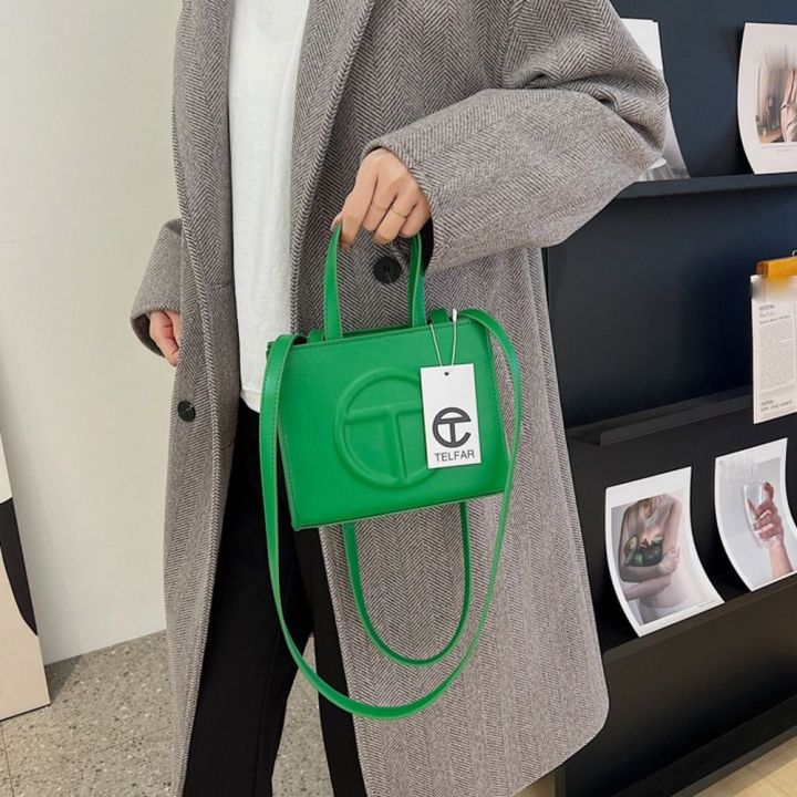 COLOO หนังพียู กระเป๋า Crossbody ตัวอักษรสำหรับเด็ก จุได้มาก กระเป๋า ...