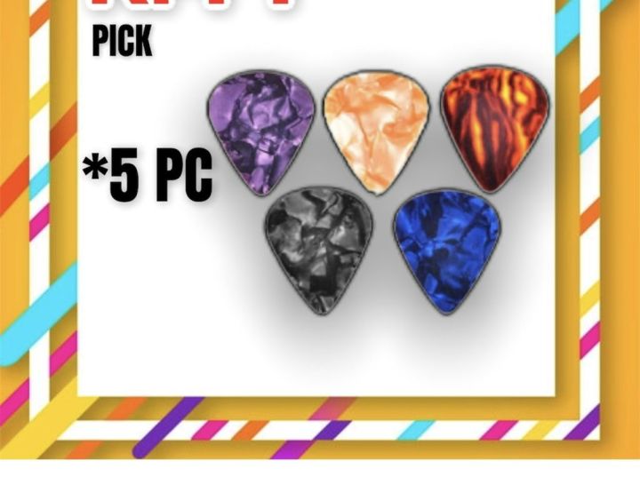 GUITAR ACCESSORIES COMPLET SET FOR BEGINNER PICK / PICK HOLDER / CAPO ...