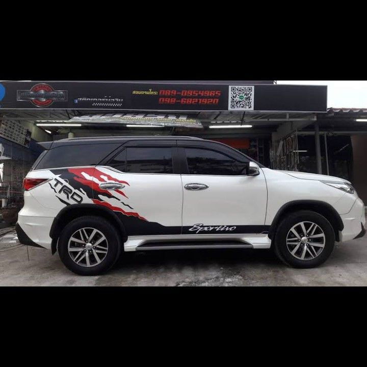 Stiker mobil toyota fortuner cutting sticker body mobil fortuner pajero ...