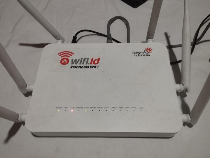 ZTE GPON ONT ZXHN F670 V2 Premium Dual-Band Router Wireless Access ...