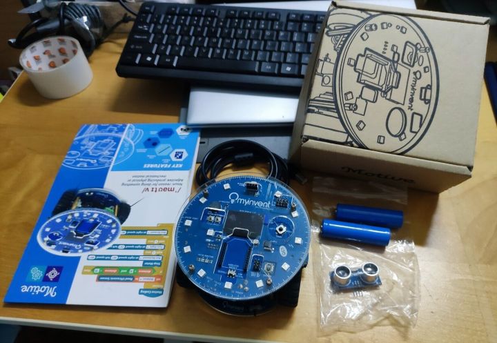 Preowned Working Condition MYP-MYD-015 STEM Motive Robot 2WD Smart ...