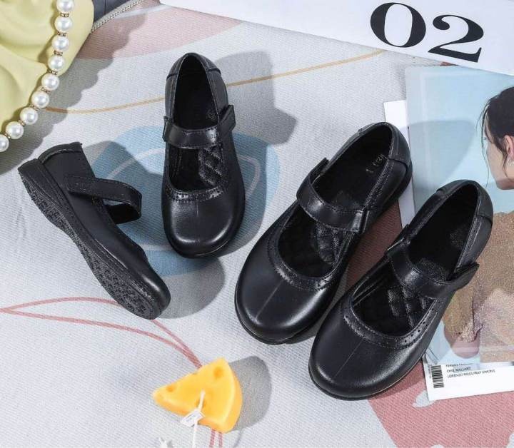 Simple and shiny Black Shoes For Girl Kids | Lazada PH