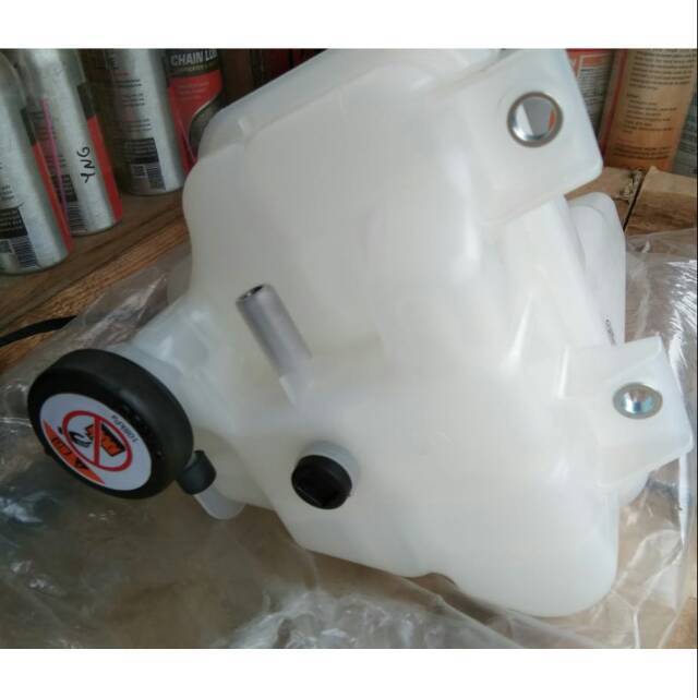 Tabung Air Radiator Toyota Hilux Revo Fortuner VRZ dan Innova Rebon ...