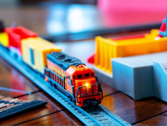 DIY Assemble CHARACTER TRAIN with RAILWAY TRAINS RAIL TRACK PLAY SET ...