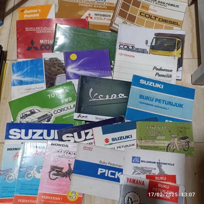 Buku pedoman pemilik petunjuk service motor mobil honda suzuki yamaha ...